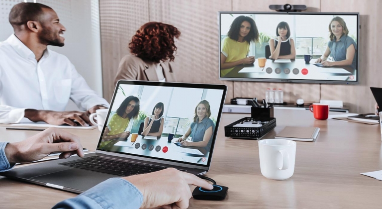 CLEVERMAX - The global leading provider for interactive displays ...